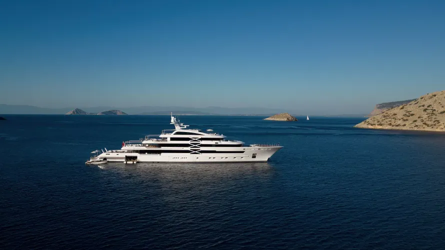 PROJECT X yacht for charter (Golden Yachts, 88m, 2022)